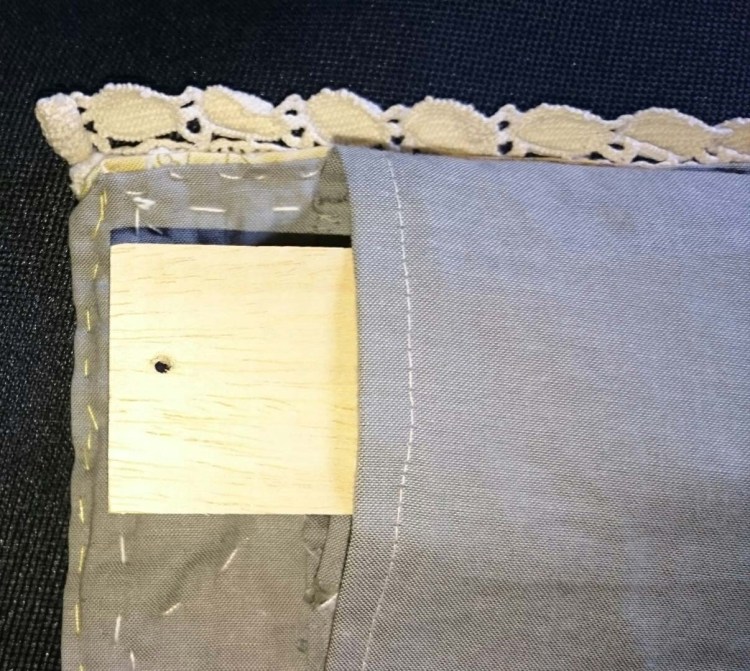 Putting up a Textiles Exhibition – Amanda Jane Textiles
