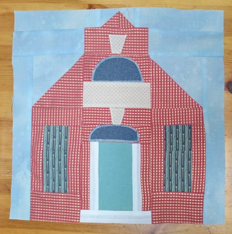 ‘Happy House’ patchwork block – Amanda Jane Textiles