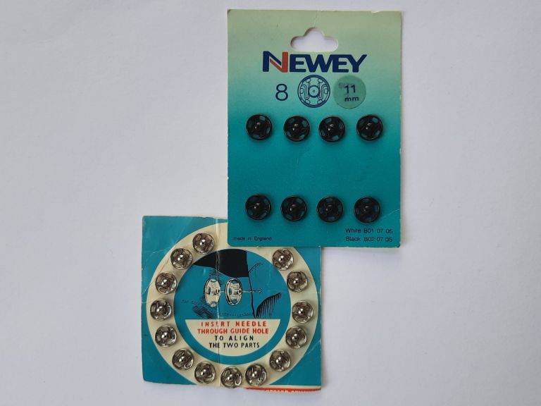 How to sew on a press stud – Amanda Jane Textiles